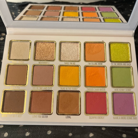 Kylie Cosmetics | Makeup | Kendall Kylie Palette Ltd Edition A Few ...